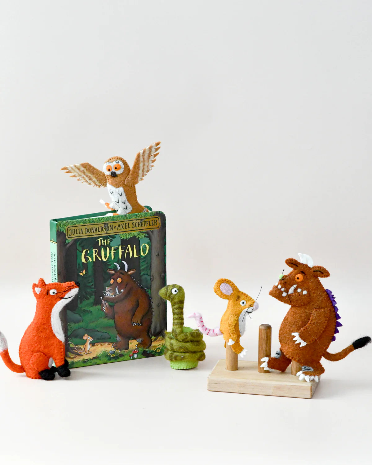 Felt Finger Puppets | The Gruffalo